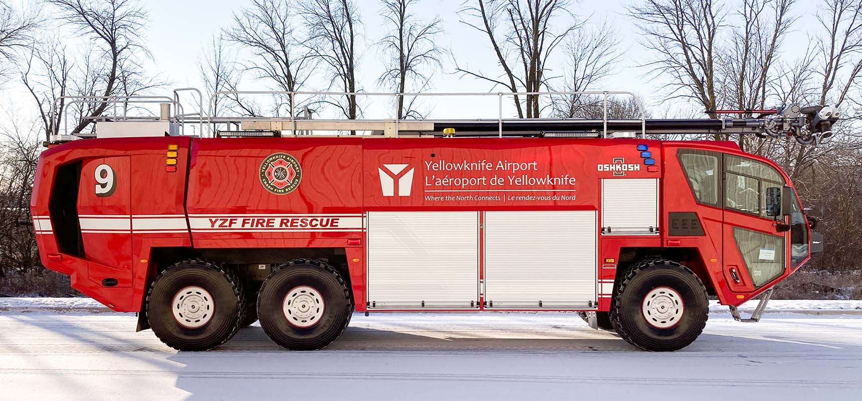 Yellowknife Airport in Canada Takes Delivery of Oshkosh Striker 6x6 ...